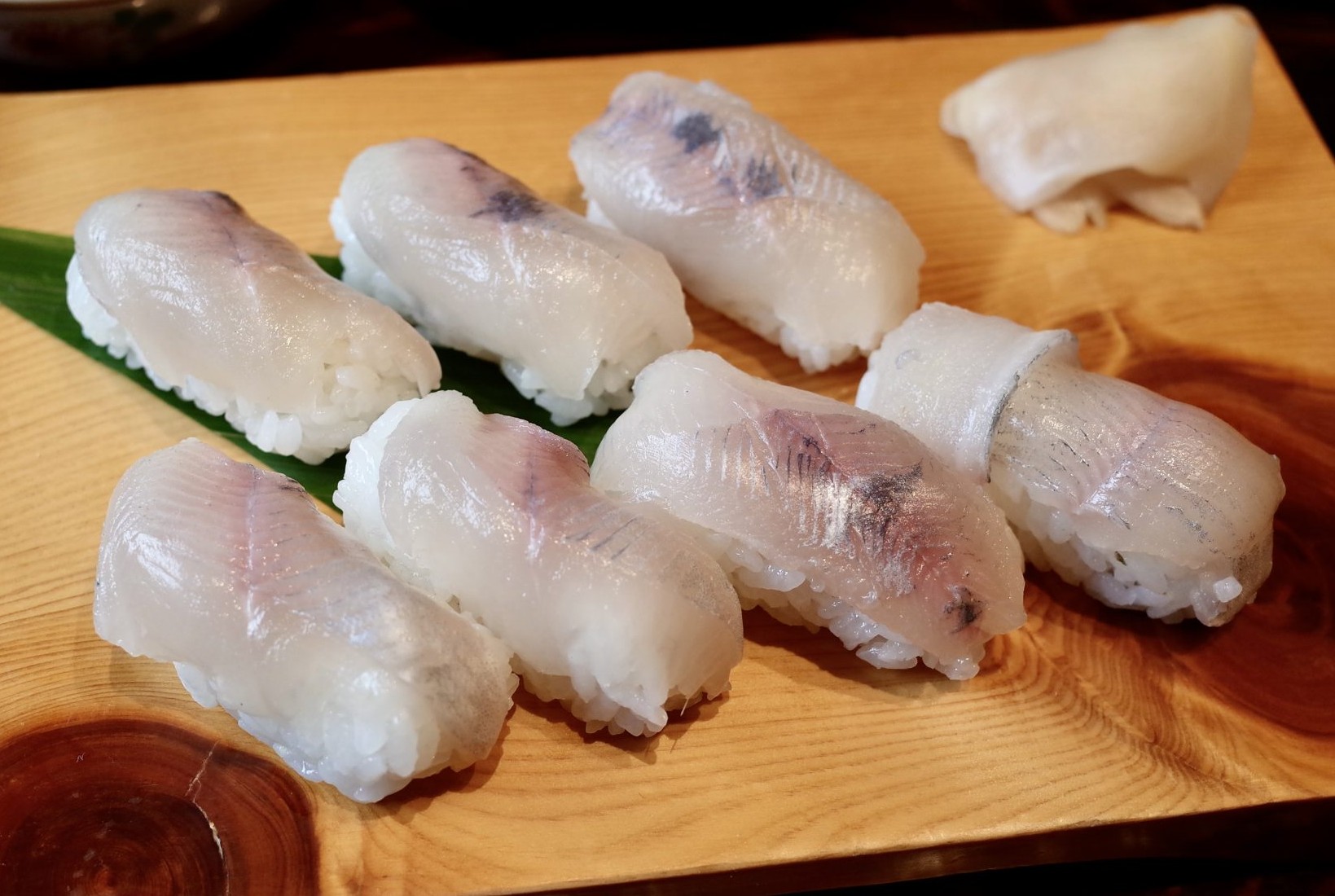 What is White spotted Char (Iwana) sushi? | Sushiblog－Sushiuniversity